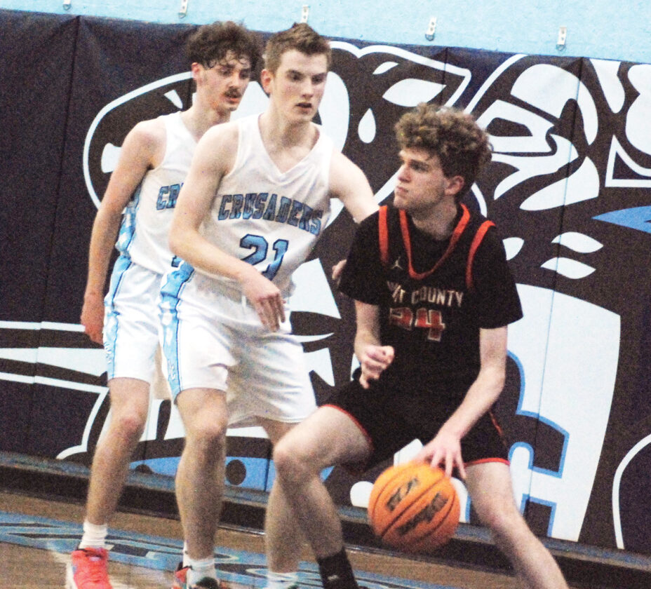 Wirt dominates Catholic, 72-38 | News, Sports, Jobs - News and Sentinel